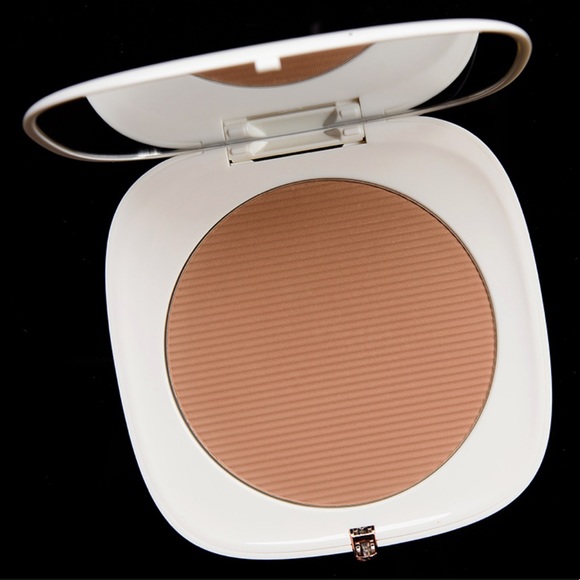 Marc Jacobs | Makeup | Marc Jacobs Beauty Omega Bronzer Coconut | Poshmark